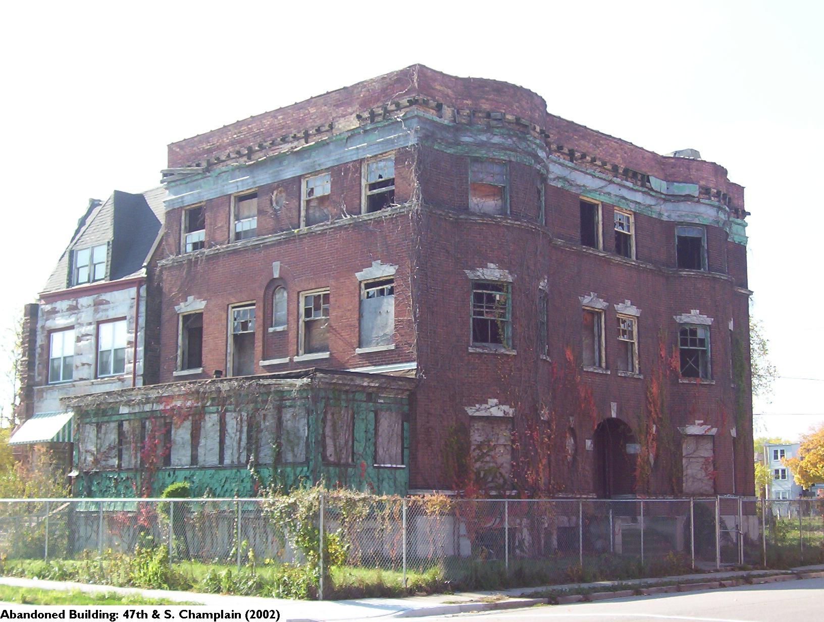 Commie blocks vs. Abandoned ruins- which are worse? | SkyscraperCity Forum